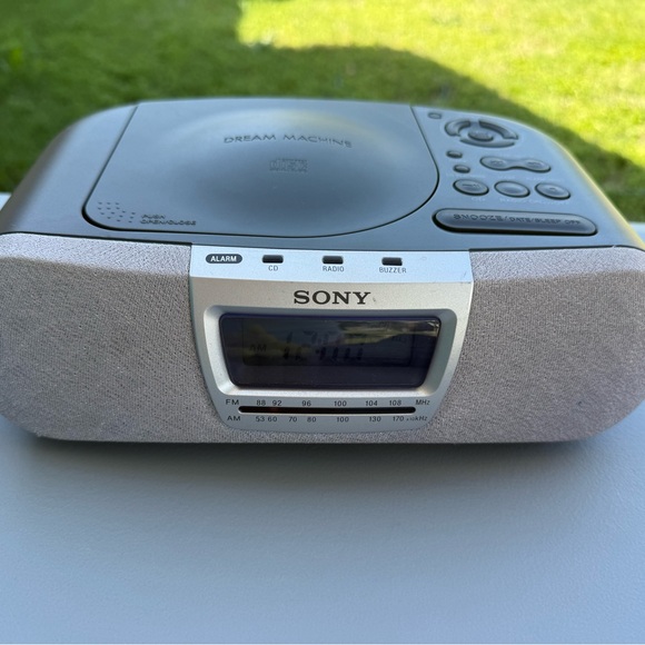 Sony | Portable Audio & Video | Sony Dream Machine Icfcd83 Cd Amfm ...